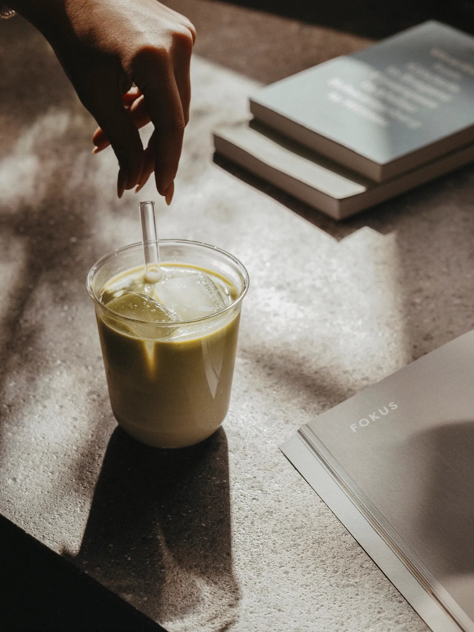 ICE MATCHA LATTE: Der grüne Wachmacher für warme Tage – marmell home